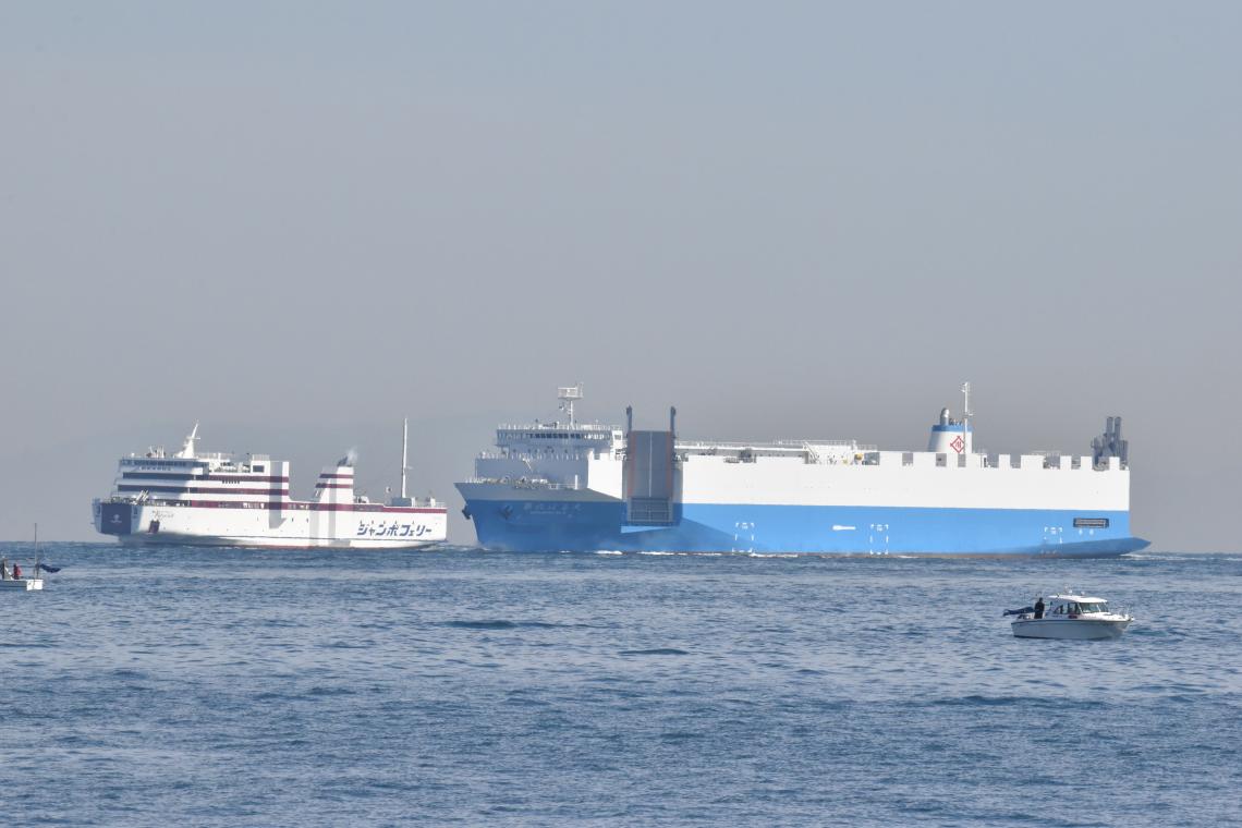Akashi ships.JPG | Asia Research News